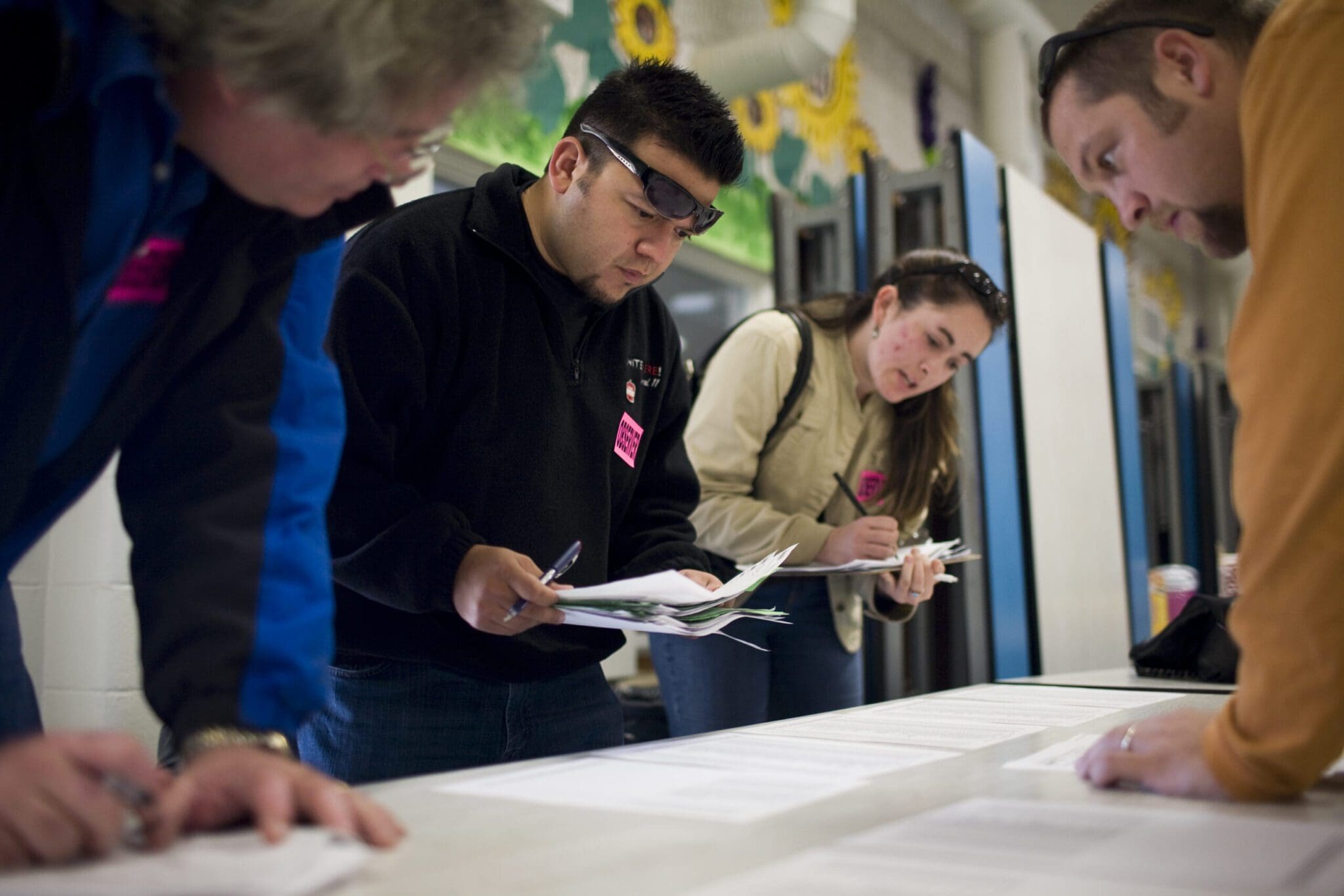 6 tips for running a top-notch constituent service office - Campaigns ...